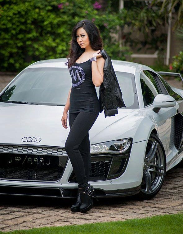 Mya Hnin Yee Lwin - Fashion Myanmar